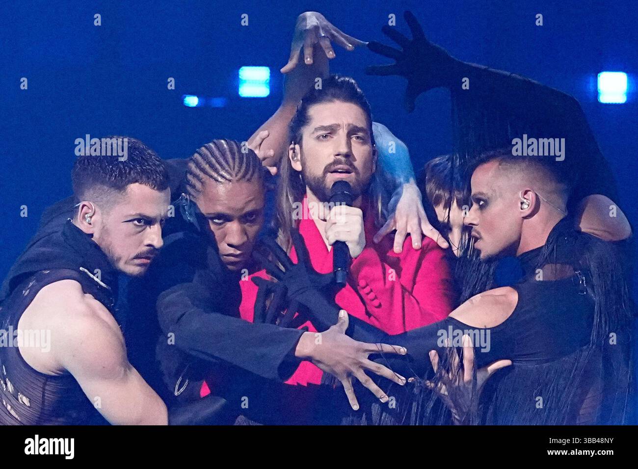 Princ from Serbia performs the song "Mila" during the dress rehearsal ...