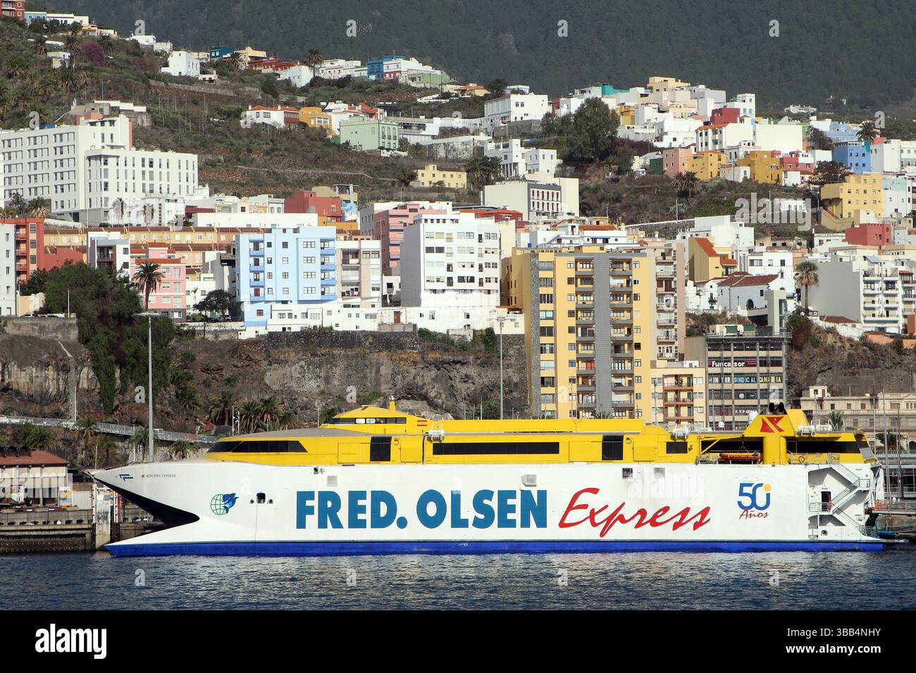 Fred Olsen Express fast ferry Bencomo Express in the port of Santa Cruz ...