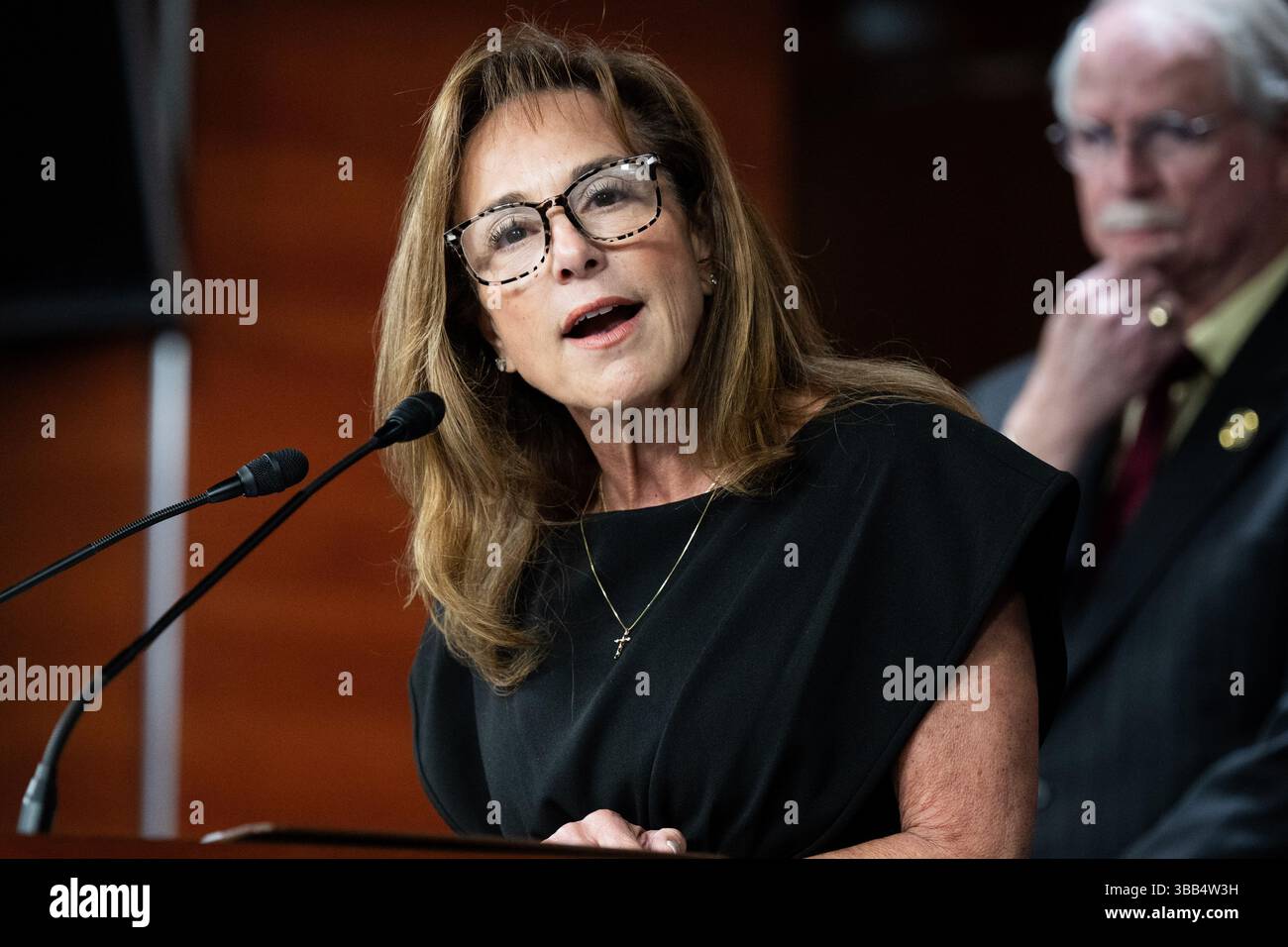Representative lisa mcclain hi-res stock photography and images - Alamy