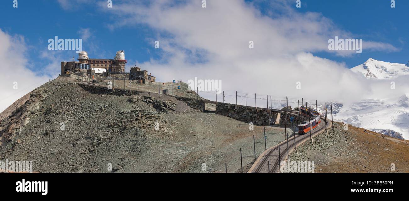 Gornergrat Gotthard Bahn / Gornergrat Railway train arriving at ...