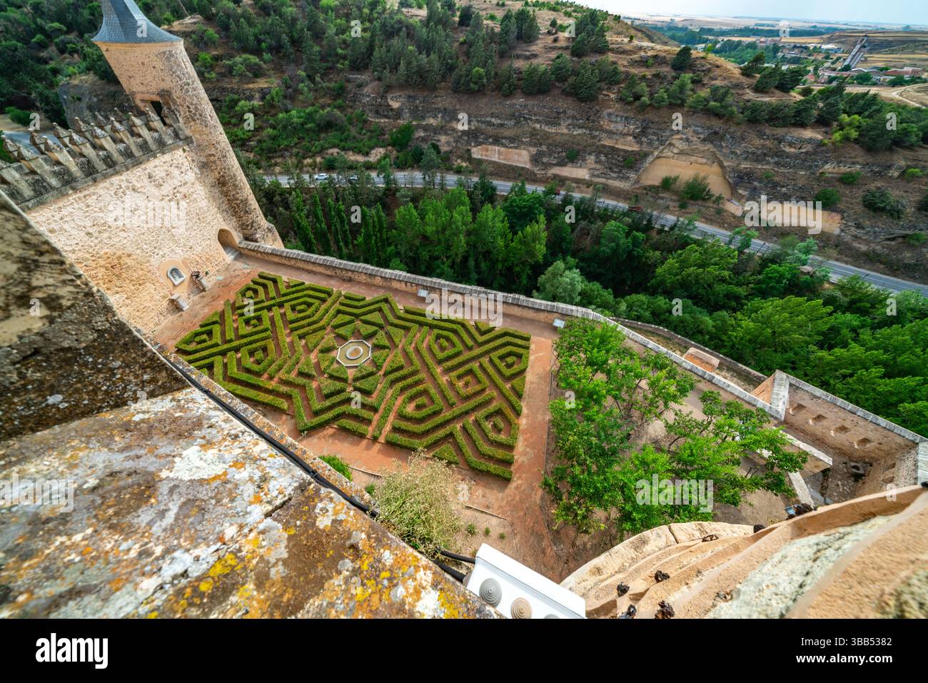 Garden design aerial view hi-res stock photography and images - Alamy