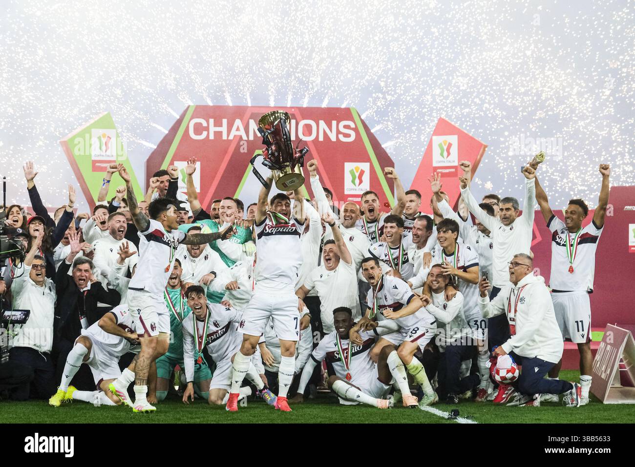 Rome, Italy. 15th May, 2025. Bologna teams Celebrating the Italian Cup ...