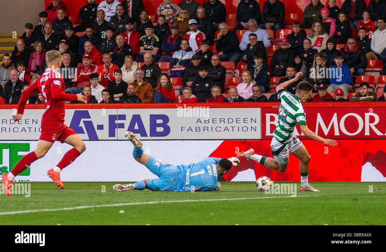 Pittodrie Stadium, Aberdeen, UK. 14th May, 2025. Scottish Premiership Football, Aberdeen versus ...