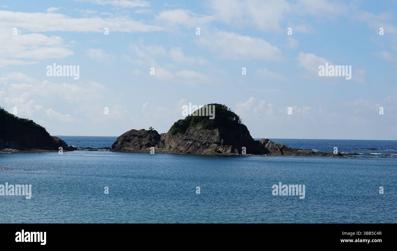 Wakayama Coastline — Scenic Ocean Views in Wakayama, Japan Stock Photo ...