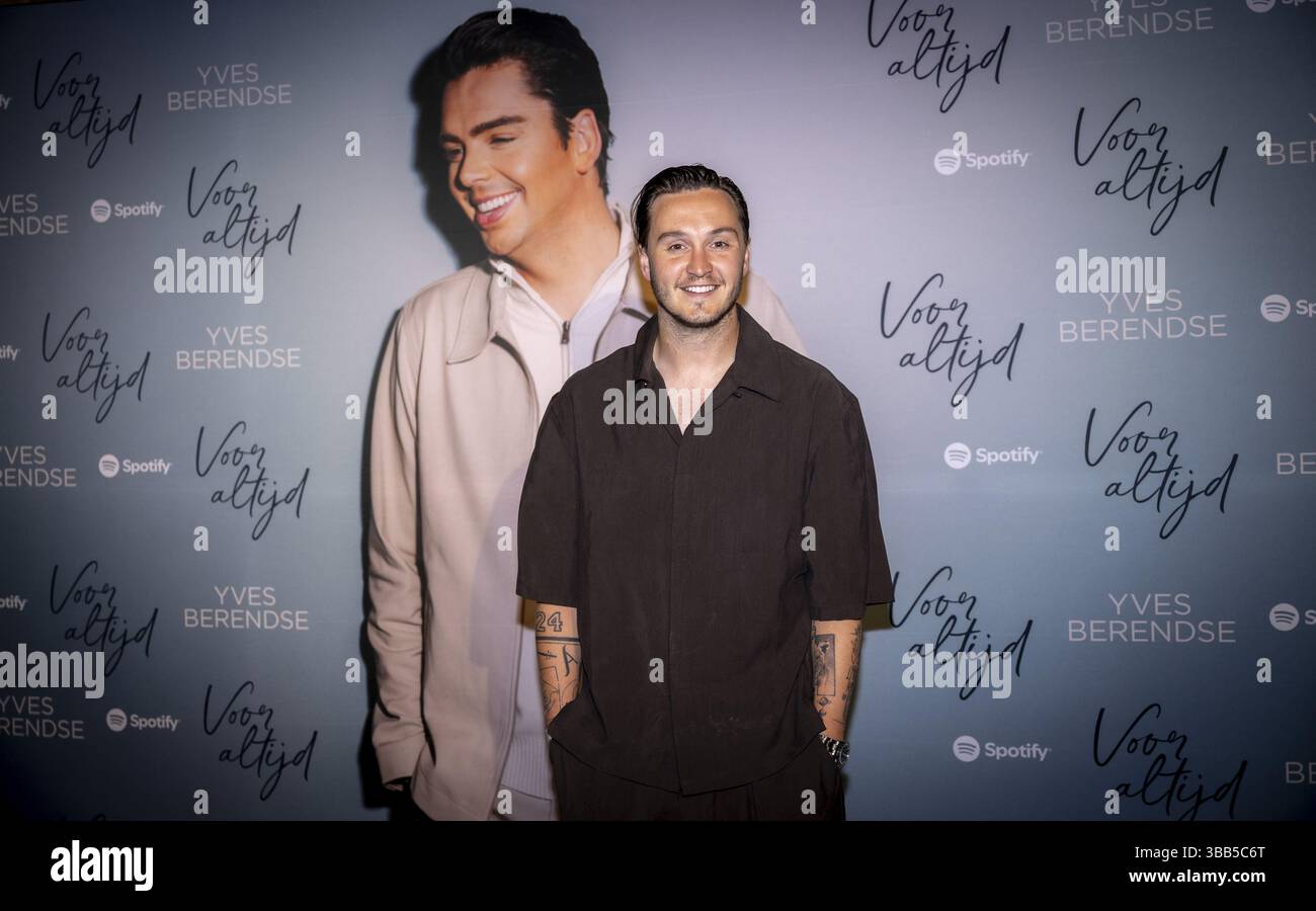AMSTERDAM - Maxim Froger on the red carpet prior to the presentation of ...