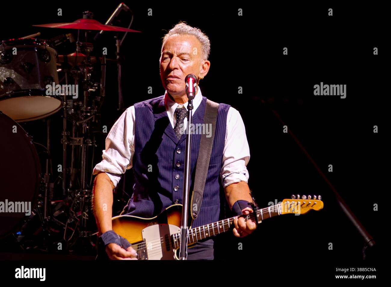 May 14, 2025, Manchester, United Kingdom: BRUCE SPRINGSTEEN and the E ...