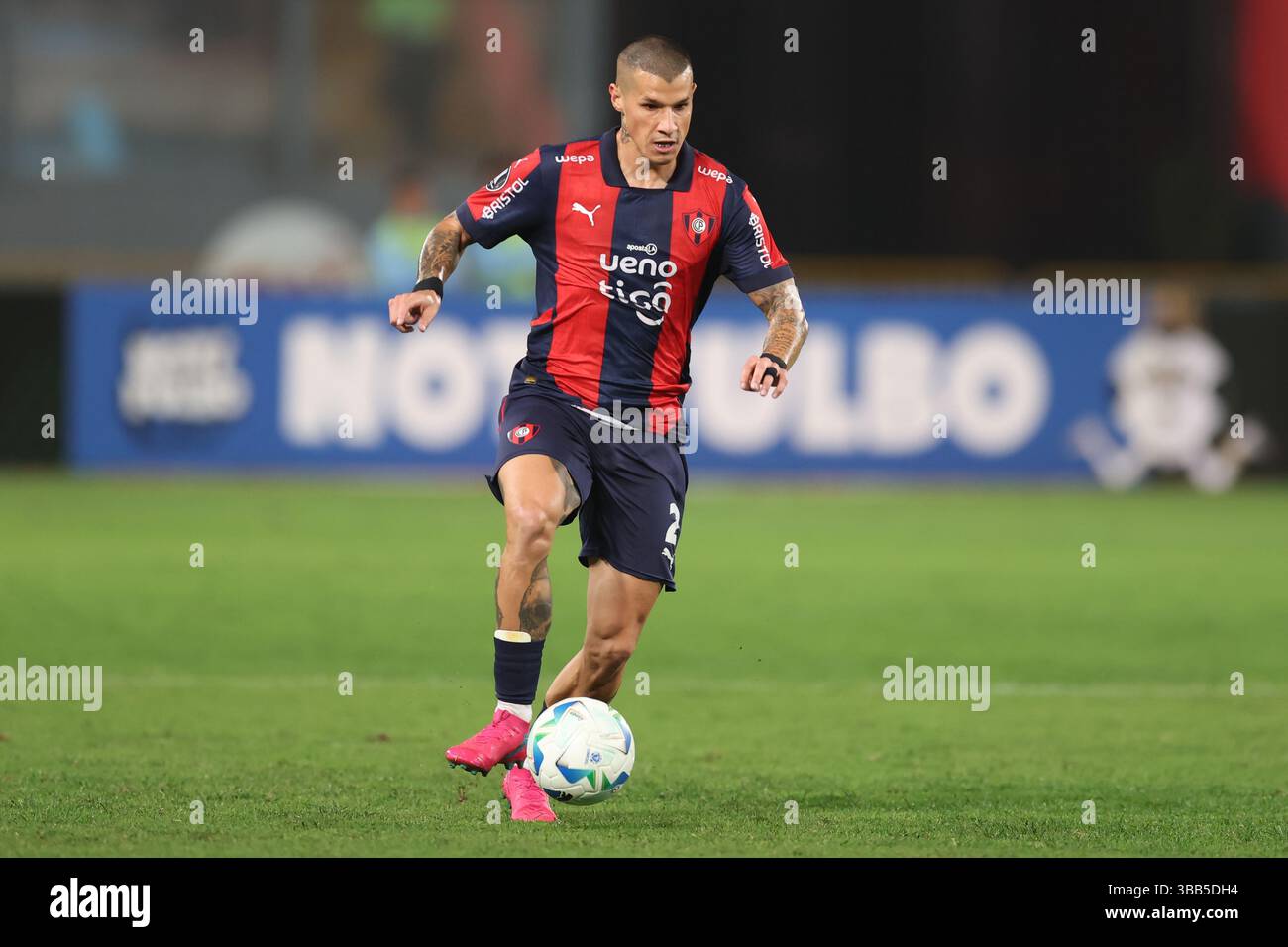 Alan Benitez of Cerro Porteno during the CONMEBOL Libertadores match ...