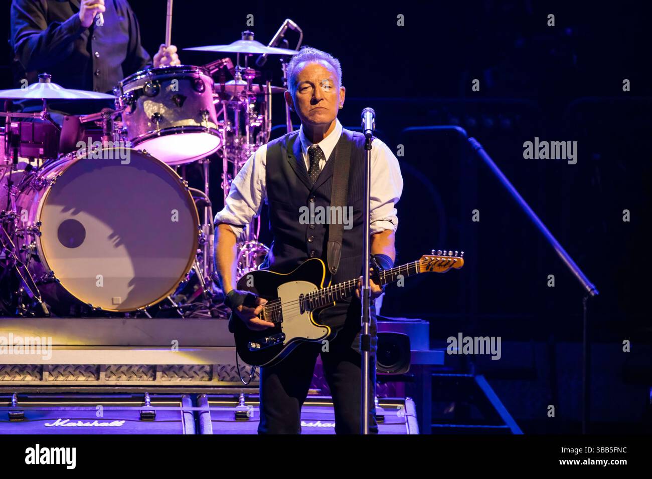 Manchester, England, 14th May, 2025. Bruce Springsteen and the E Street ...