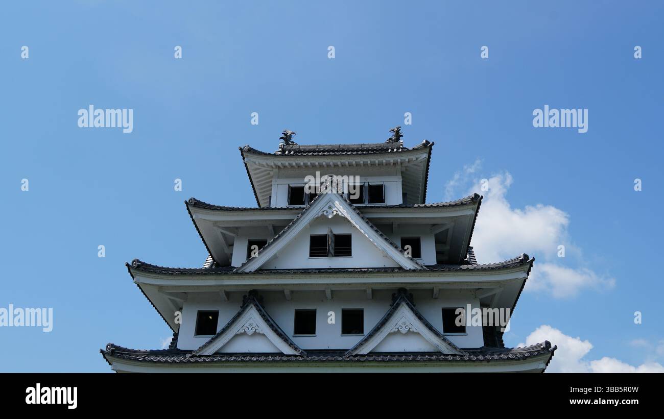 Gujo hachiman castle historic hi-res stock photography and images - Alamy