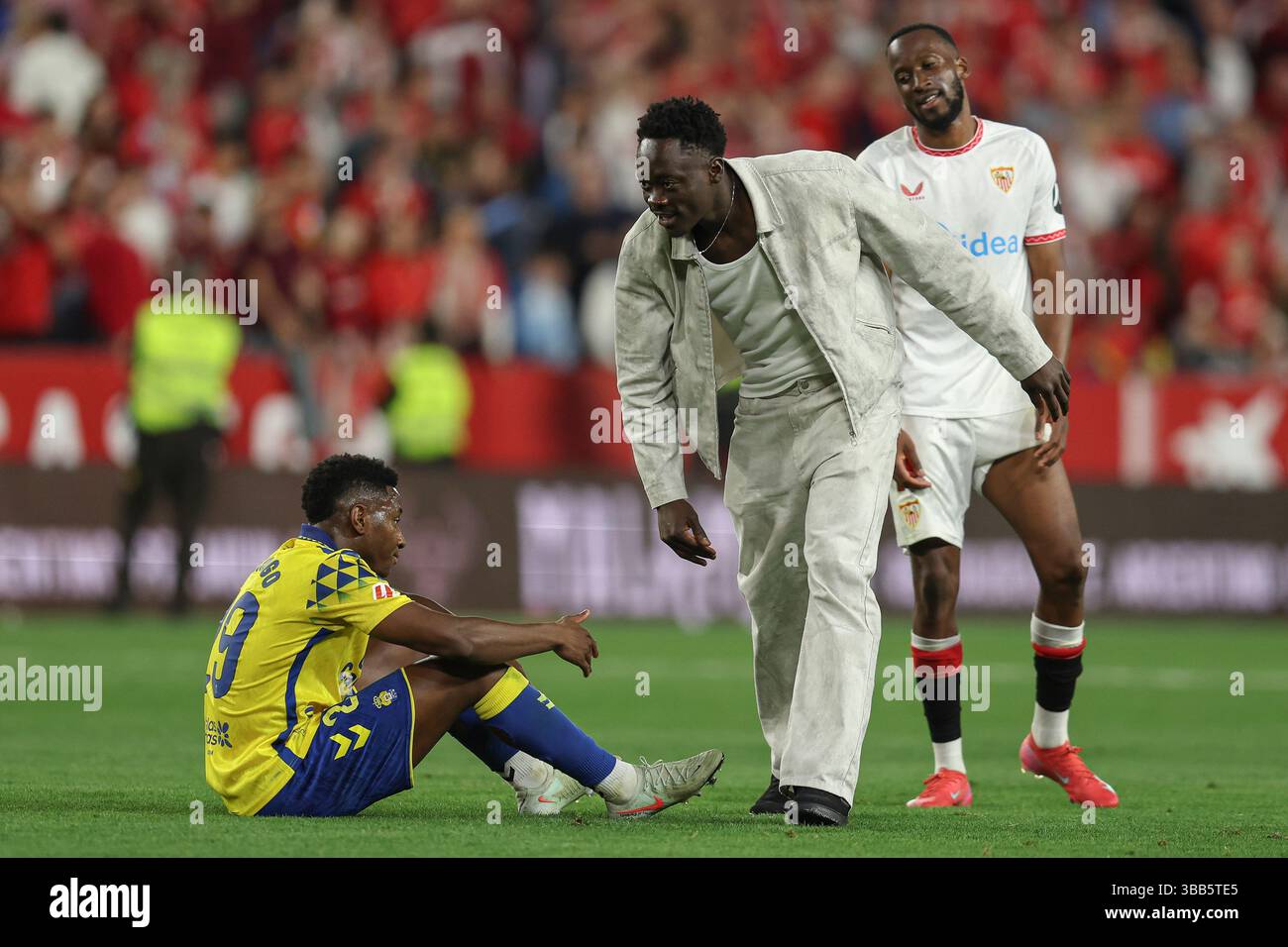 Sevilla, Spain. 20th May, 2025. Akor Adams of Sevilla FC and Dario ...