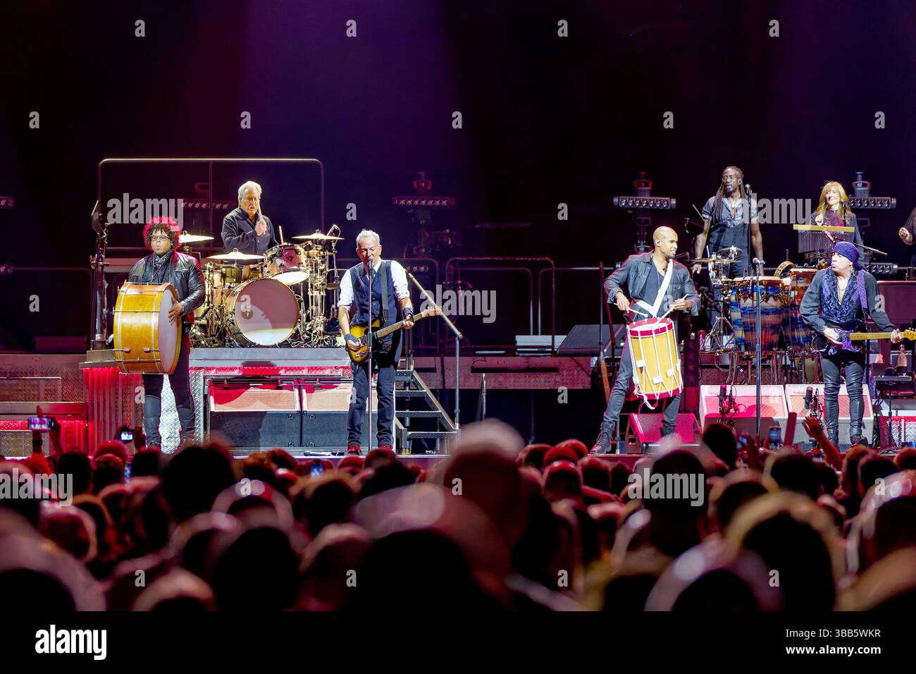 May 14, 2025, Manchester, United Kingdom: BRUCE SPRINGSTEEN and the E ...