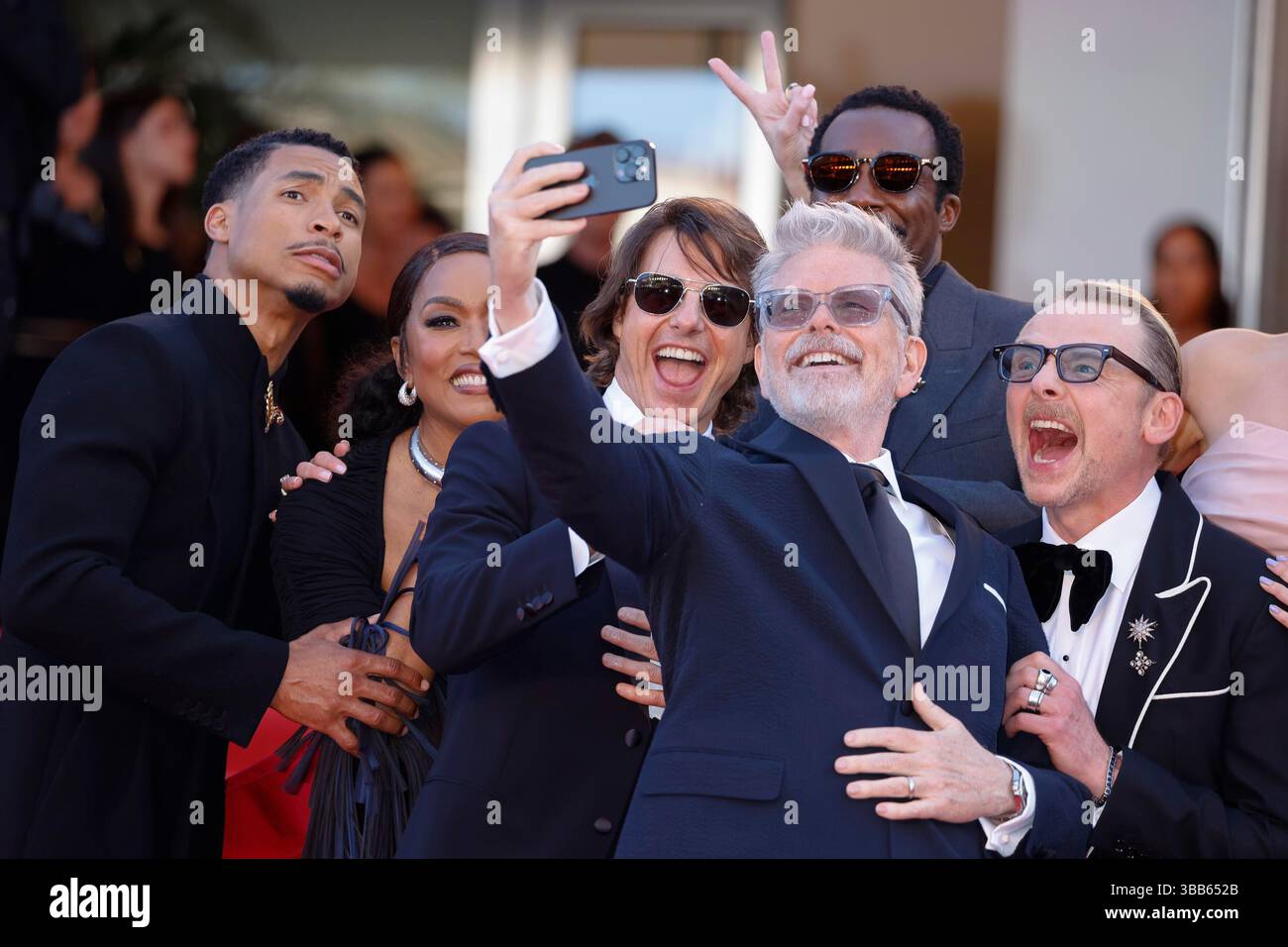 Cannes, Frankreich. 14th May, 2025. Greg Tarzan Davis, Hayley Atwell ...