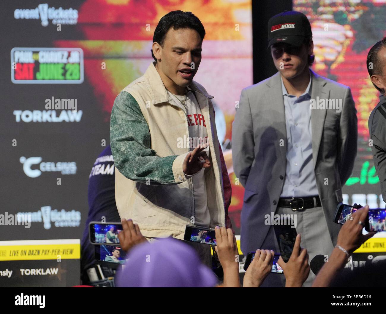 Los Angeles, USA. 14th May, 2025. Julio Cesar Chavez Jr. at the Jake ...