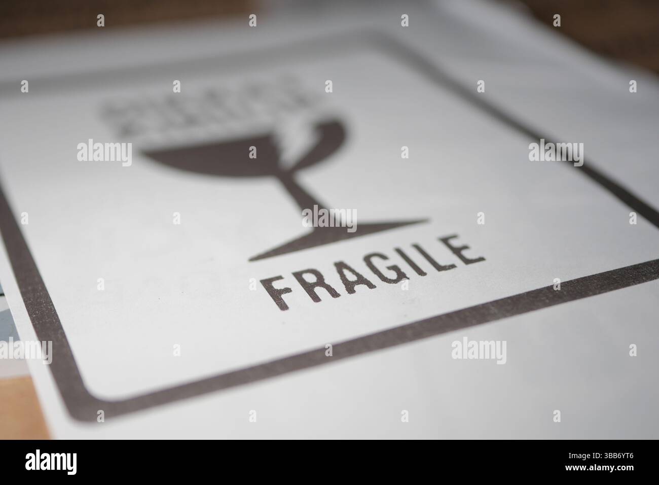 Label displays a fragile symbol with clear instructions for handling ...