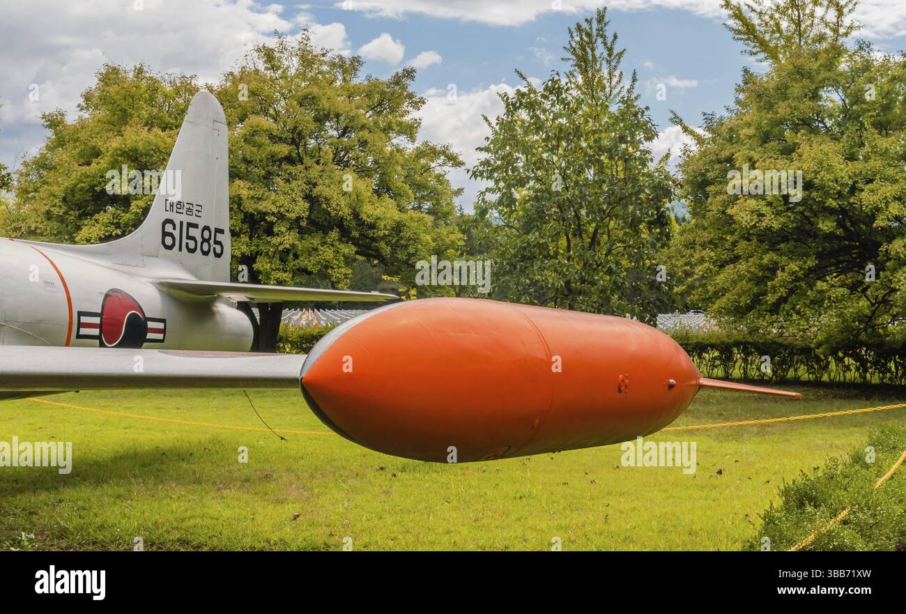Daejeon, South Korea. October 3, 2019: Port side external fuel tank on ...