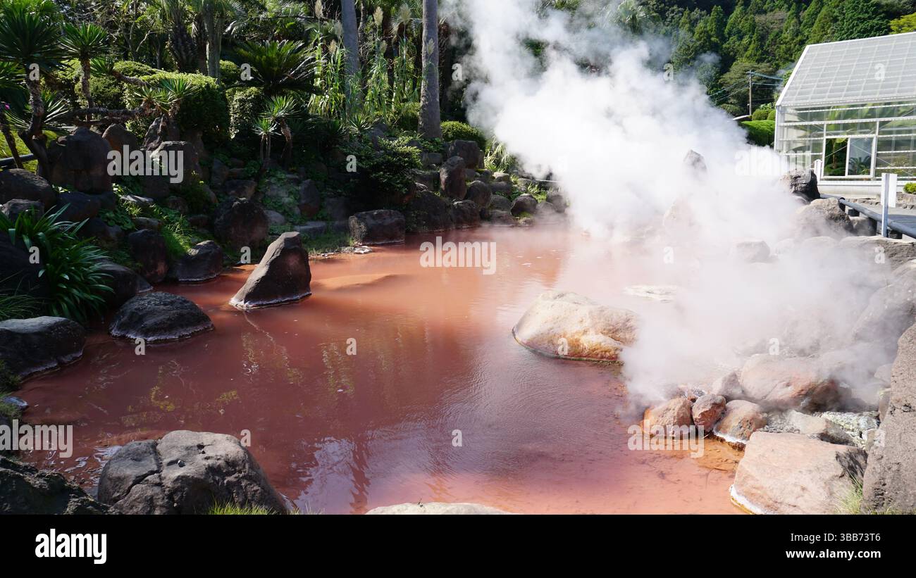 Beppu Jigokudani (Hell Valley) – Volcanic Hot Springs and Geothermal ...