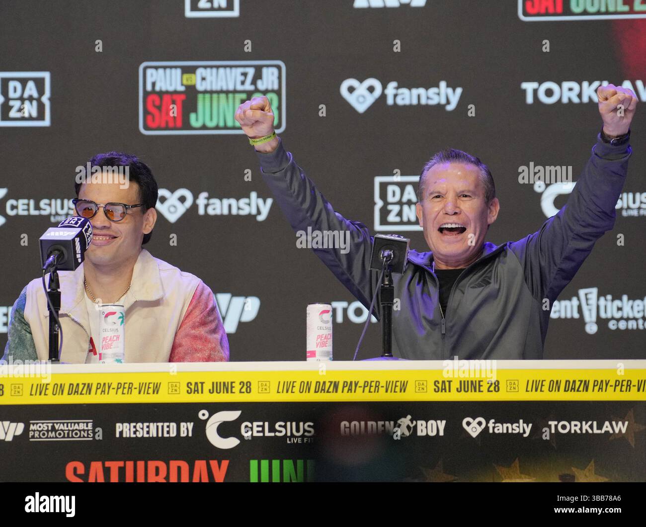 Los Angeles, USA. 14th May, 2025. (L-R) Julio Cesar Chavez Jr and Julio ...
