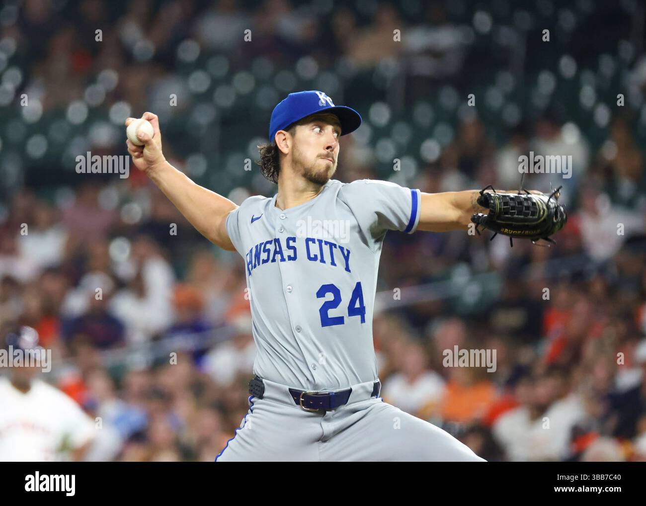 HOUSTON, TX - MAY 14: Kansas City Royals starting pitcher Michael ...