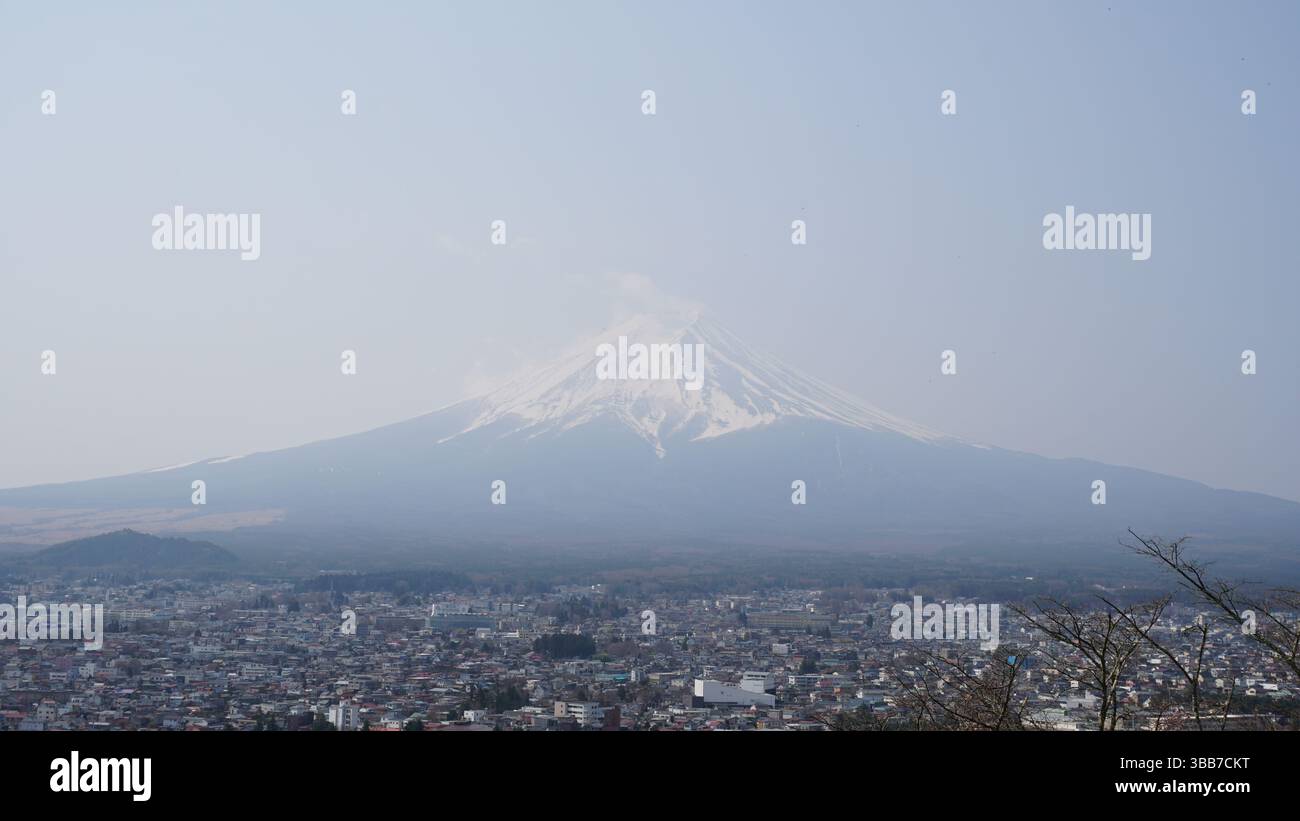 Cherry Blossoms Around Mount Fuji, Japan – Iconic Spring Scenery Stock ...