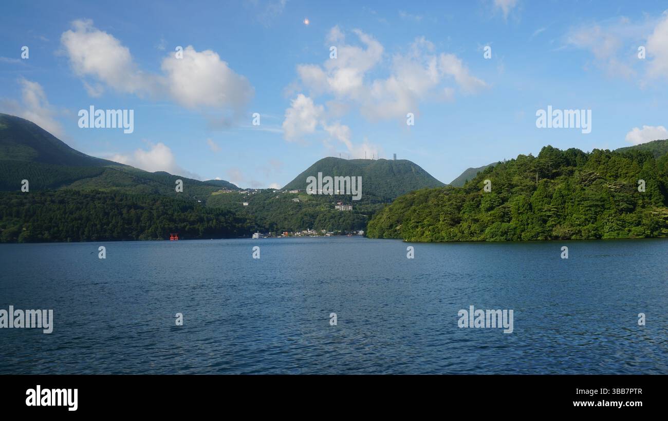 Scenic Views of Lake Ashi in Hakone, Japan Stock Photo - Alamy