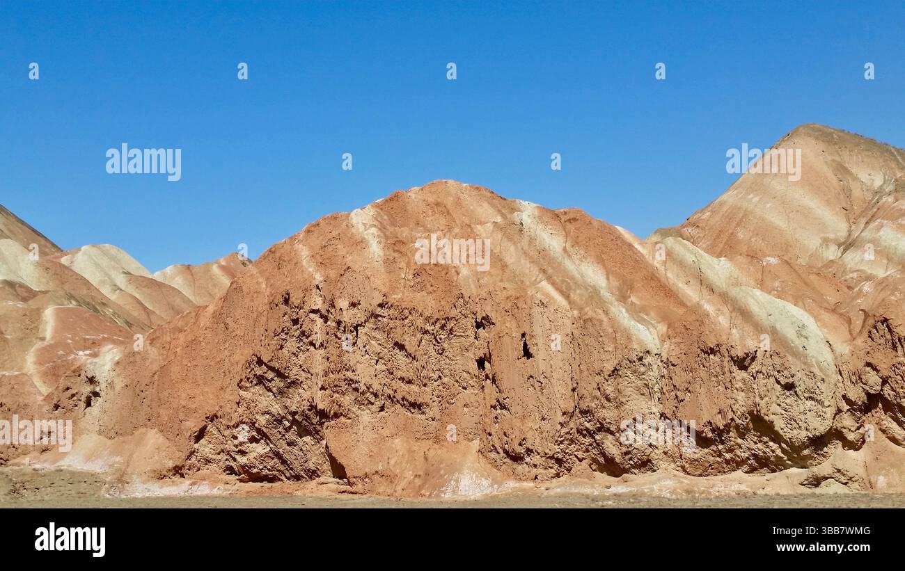 Danxia rock patterns hi-res stock photography and images - Alamy