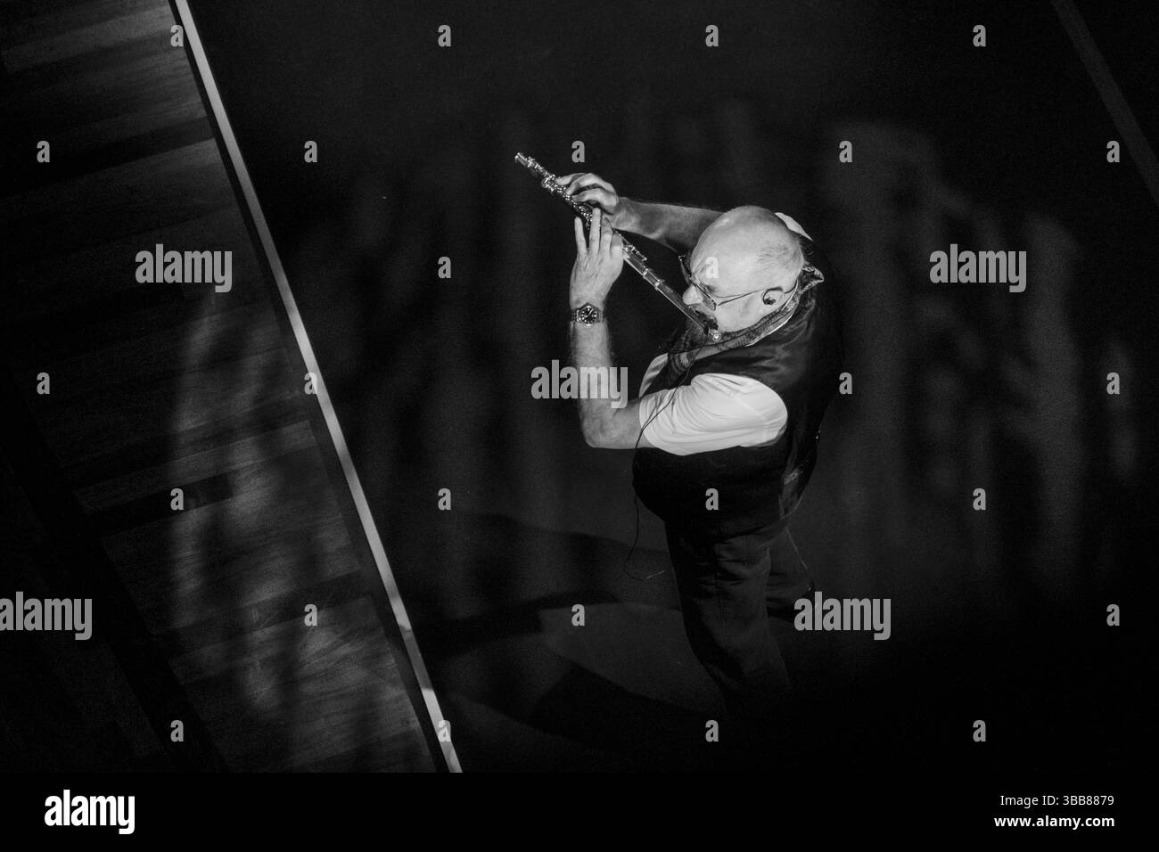 Música rock Black and White Stock Photos & Images - Alamy