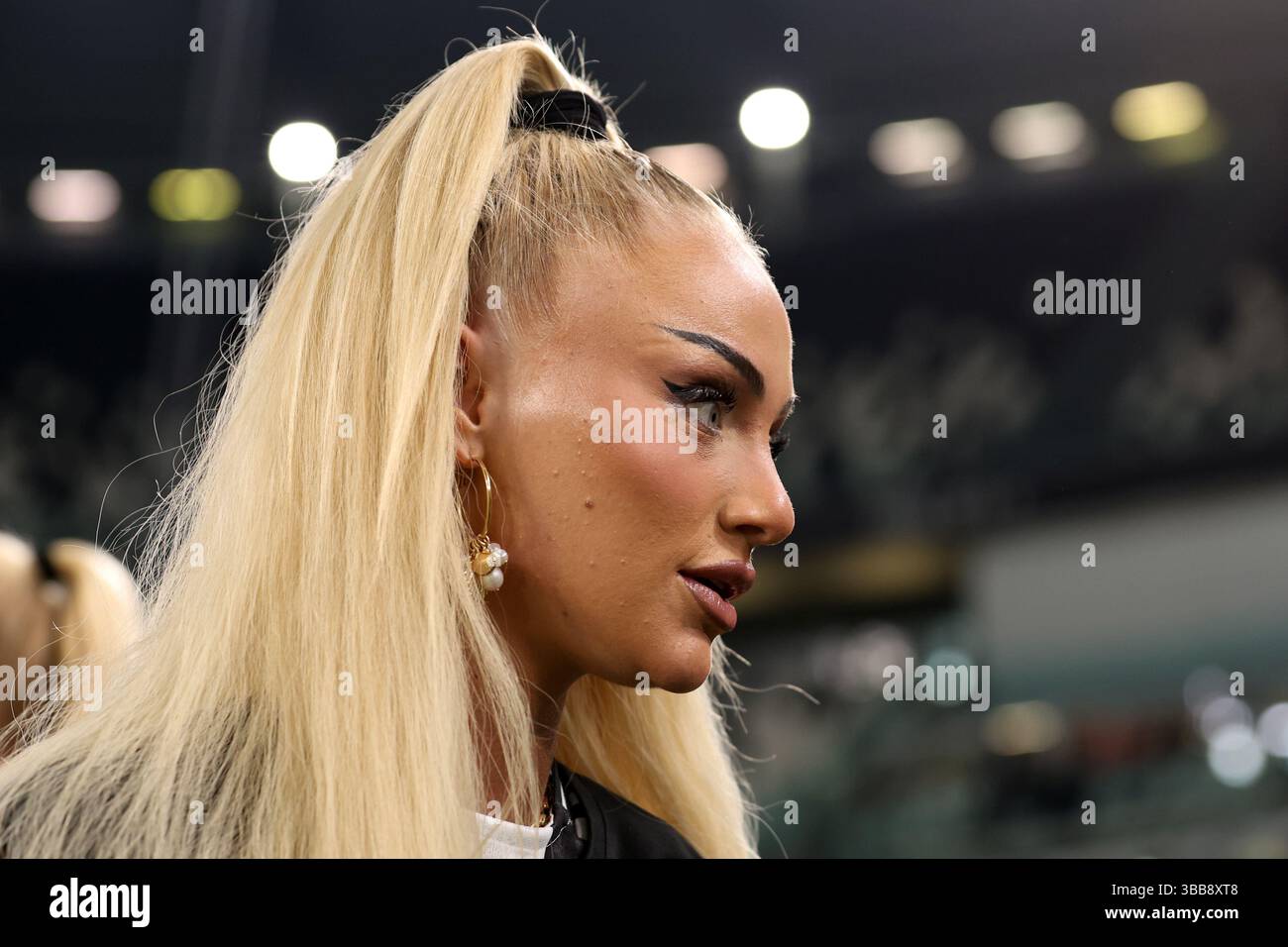 Alisha Lehmann of Juventus Fc looks on during the Women Serie A match ...