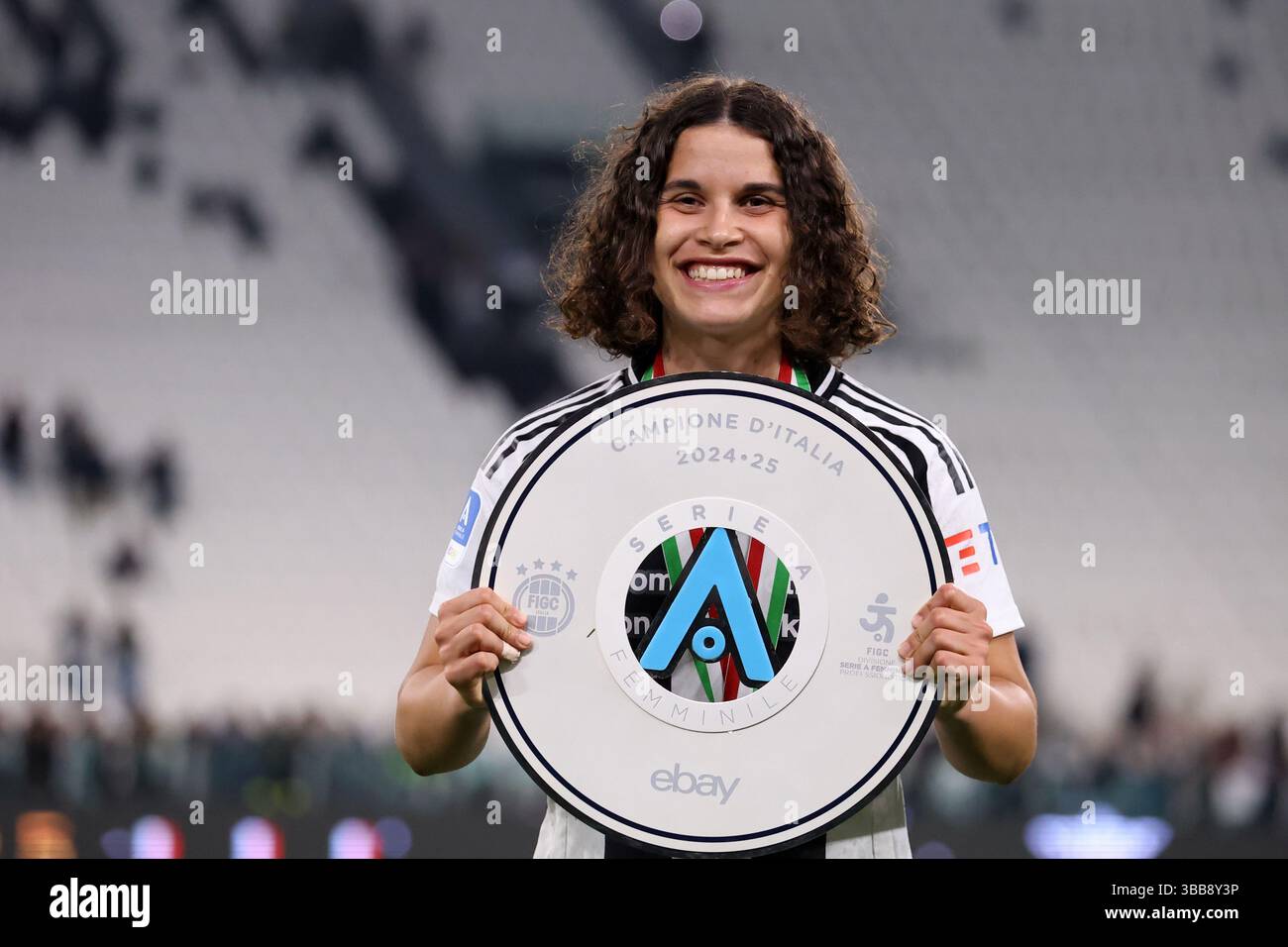 Eva Schatzer of Juventus Fc poses with the Women's Serie A 2024-2025 ...