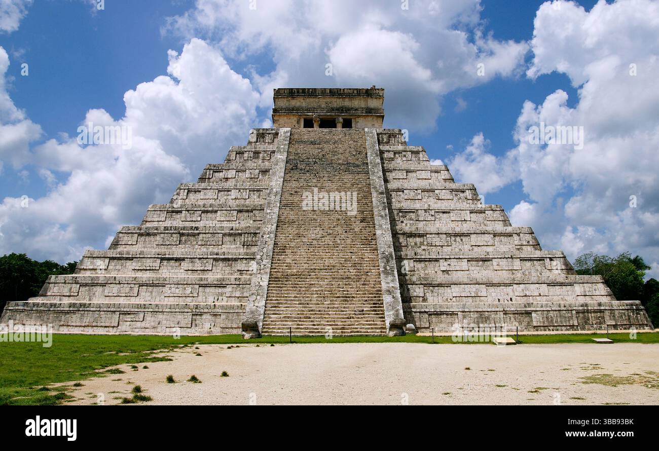 Mexico. Yucatan. Chichen Itza. El Castillo or Temple of Kukulcan. Mesoamerican step pyramid. 8th ...