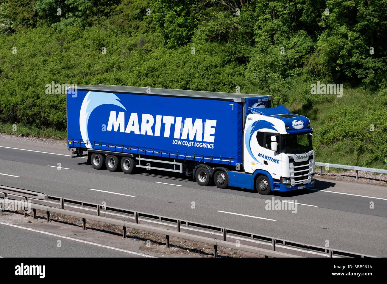 Maritime Scania lorry on the M40 motorway, Warwickshire, UK Stock Photo ...