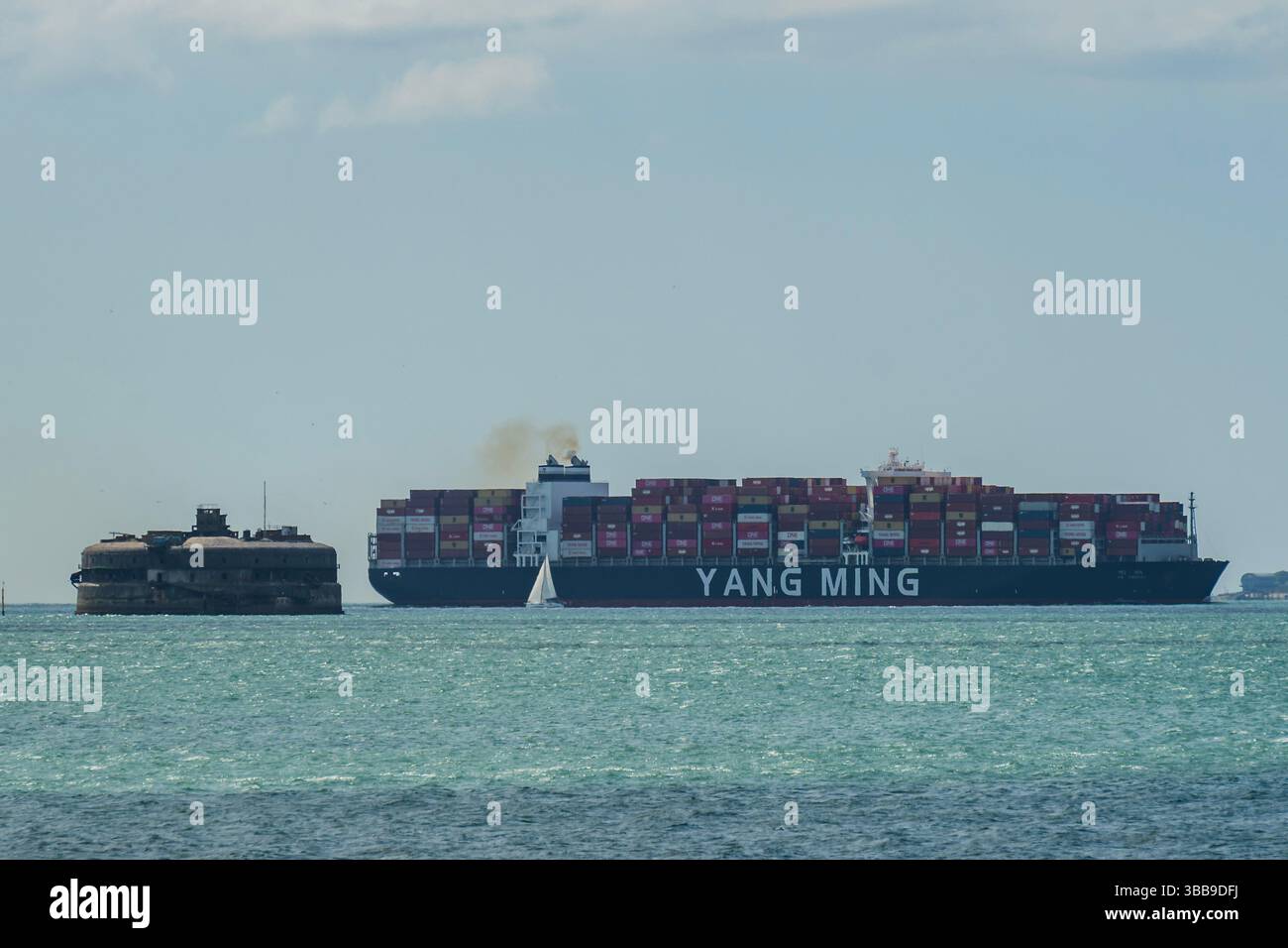 Sailing ships and other vessels (including the Yang Ming a huge ...