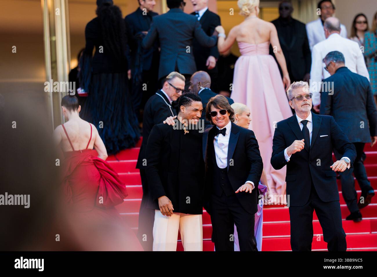 CANNES, FRANCE - MAY 14: (L-R) Eddie Hamilton, Hayley Atwell, Greg ...