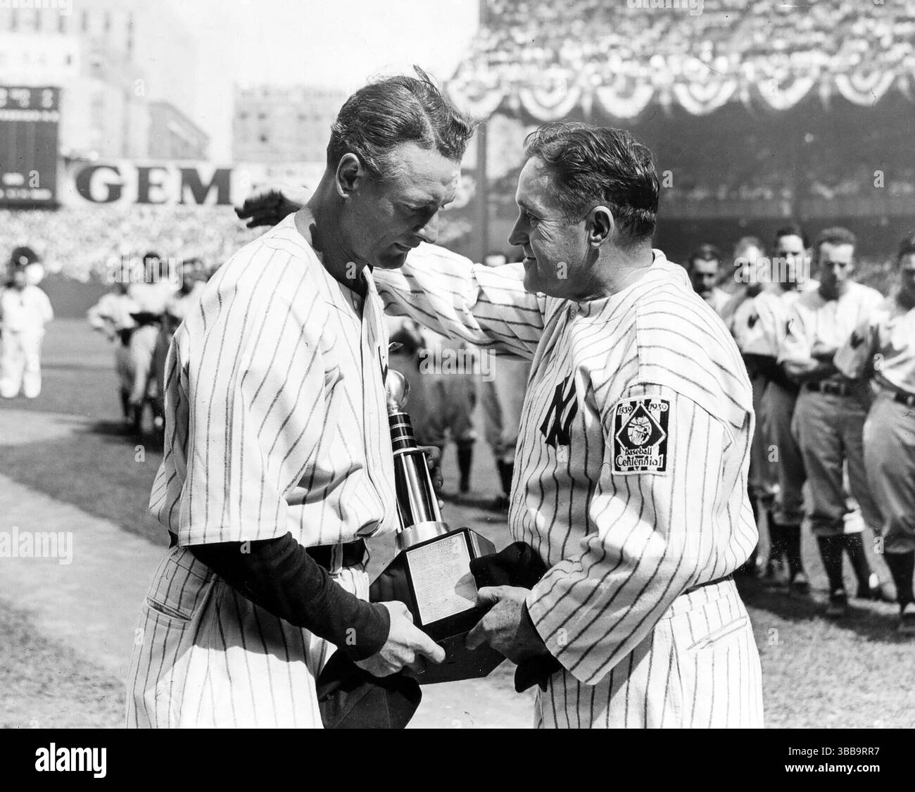 Earth day new york Black and White Stock Photos & Images - Alamy