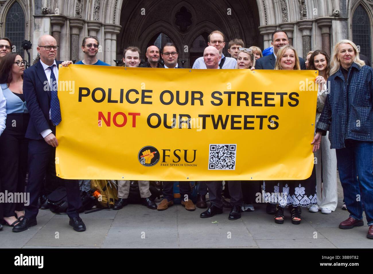 London, England, UK. 15th May, 2025. Members of the Free Speech Union ...