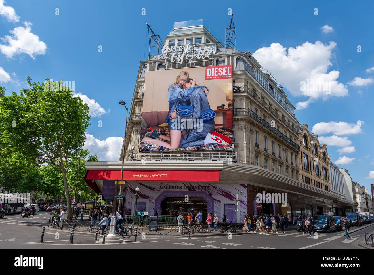 Famous italian fashion brand hi-res stock photography and images - Alamy