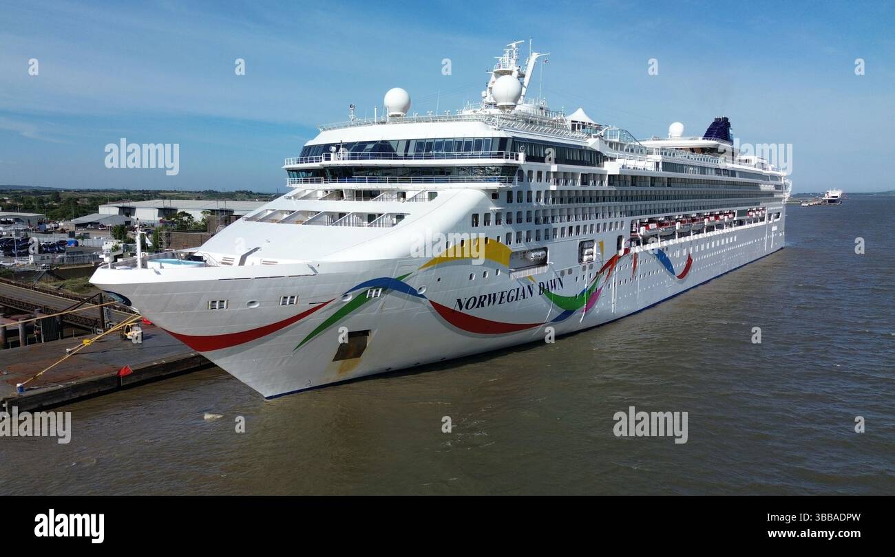 The Norwegian Dawn is a mid-sized cruise ship operated by Norwegian ...
