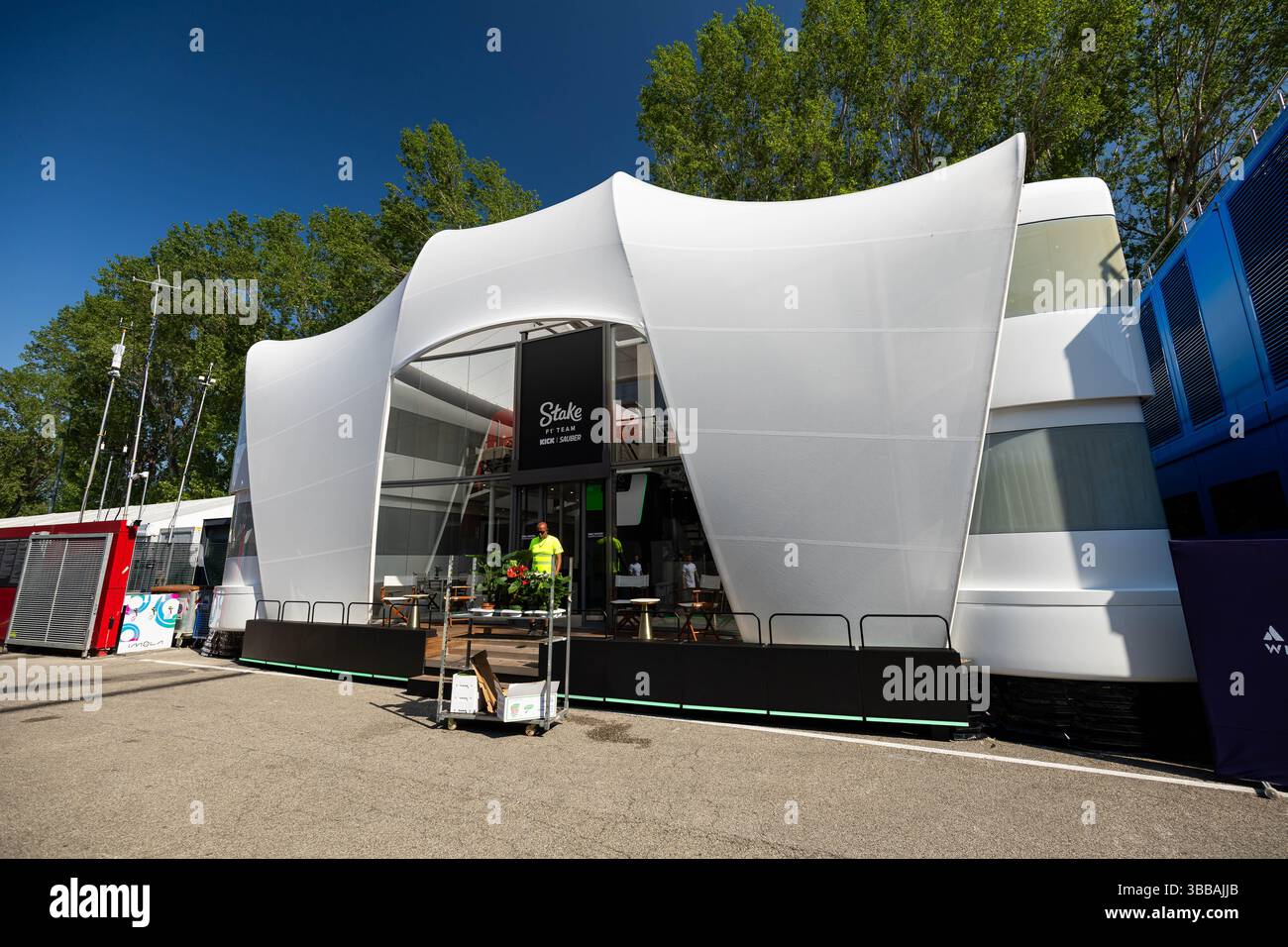 Imola, Italie. 15th May, 2025. Paddock illustration during the Formula ...