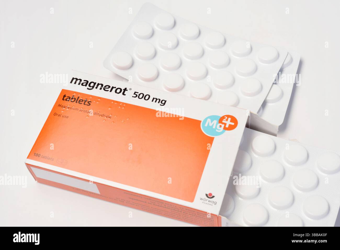 Magnesium orotate hi-res stock photography and images - Alamy