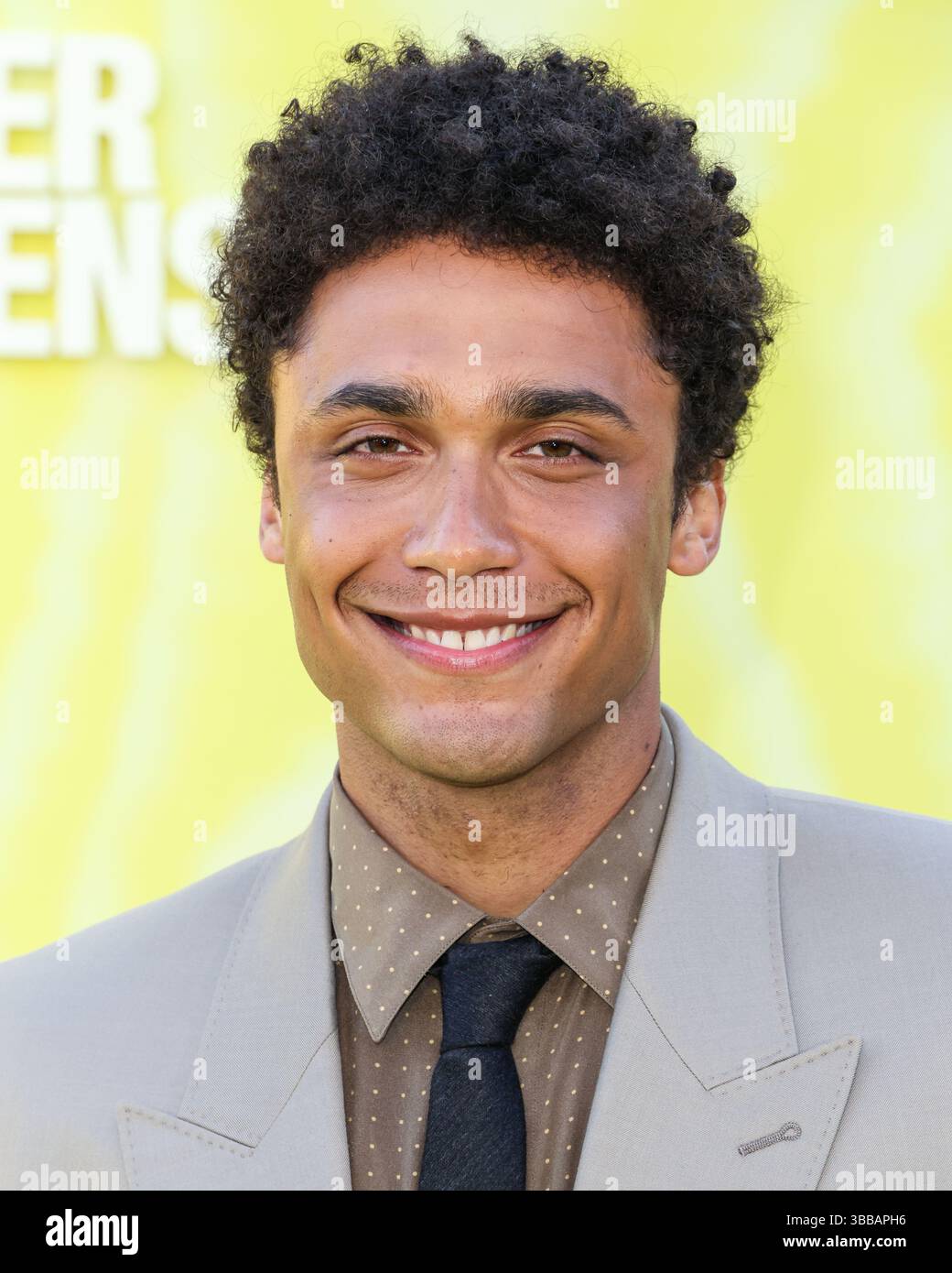 HOLLYWOOD, LOS ANGELES, CALIFORNIA, USA - MAY 14: Actor Corteon Moore arrives at the Los Angeles ...