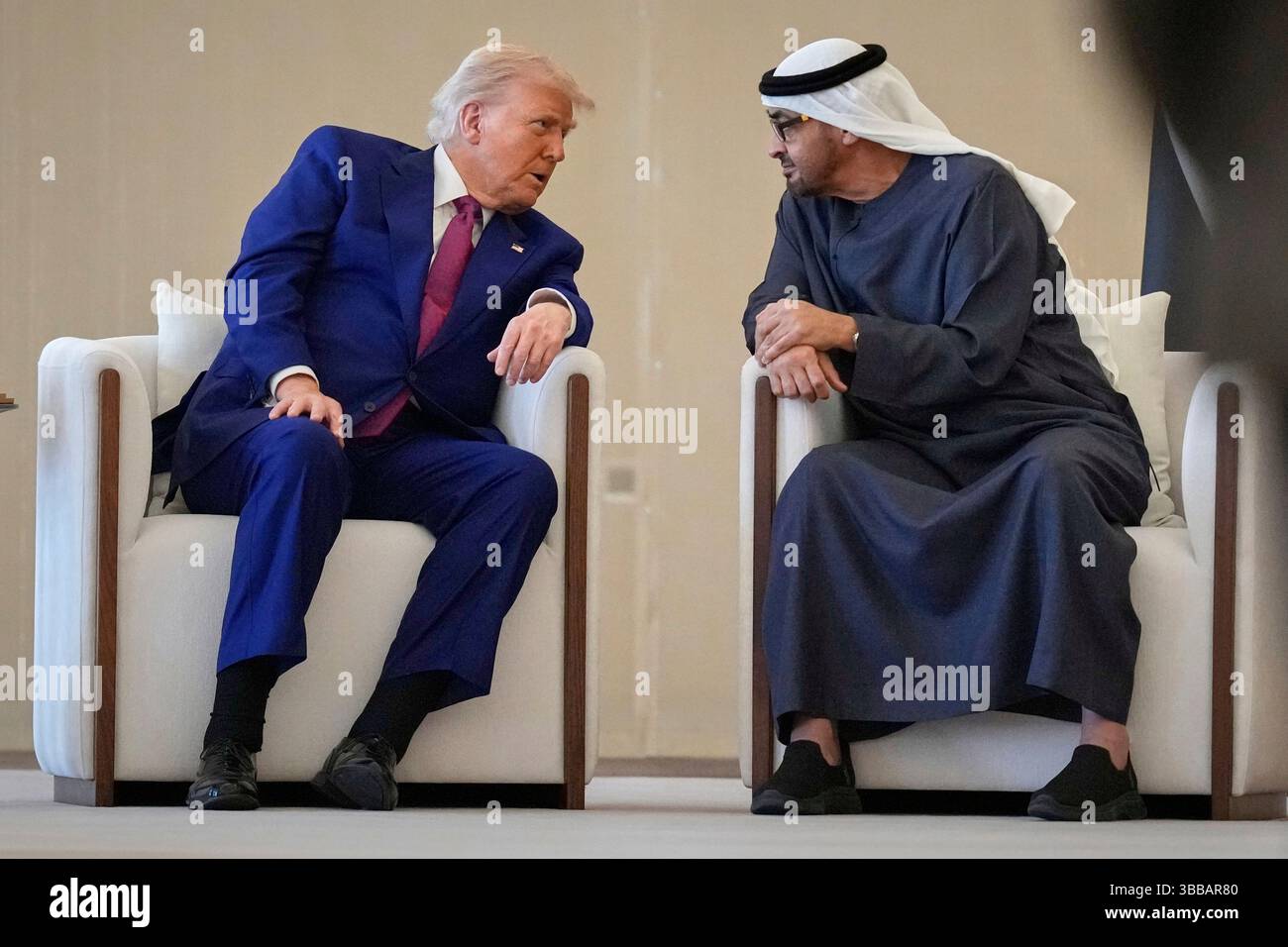 President Donald Trump and UAE President Sheikh Mohammed bin Zayed Al ...