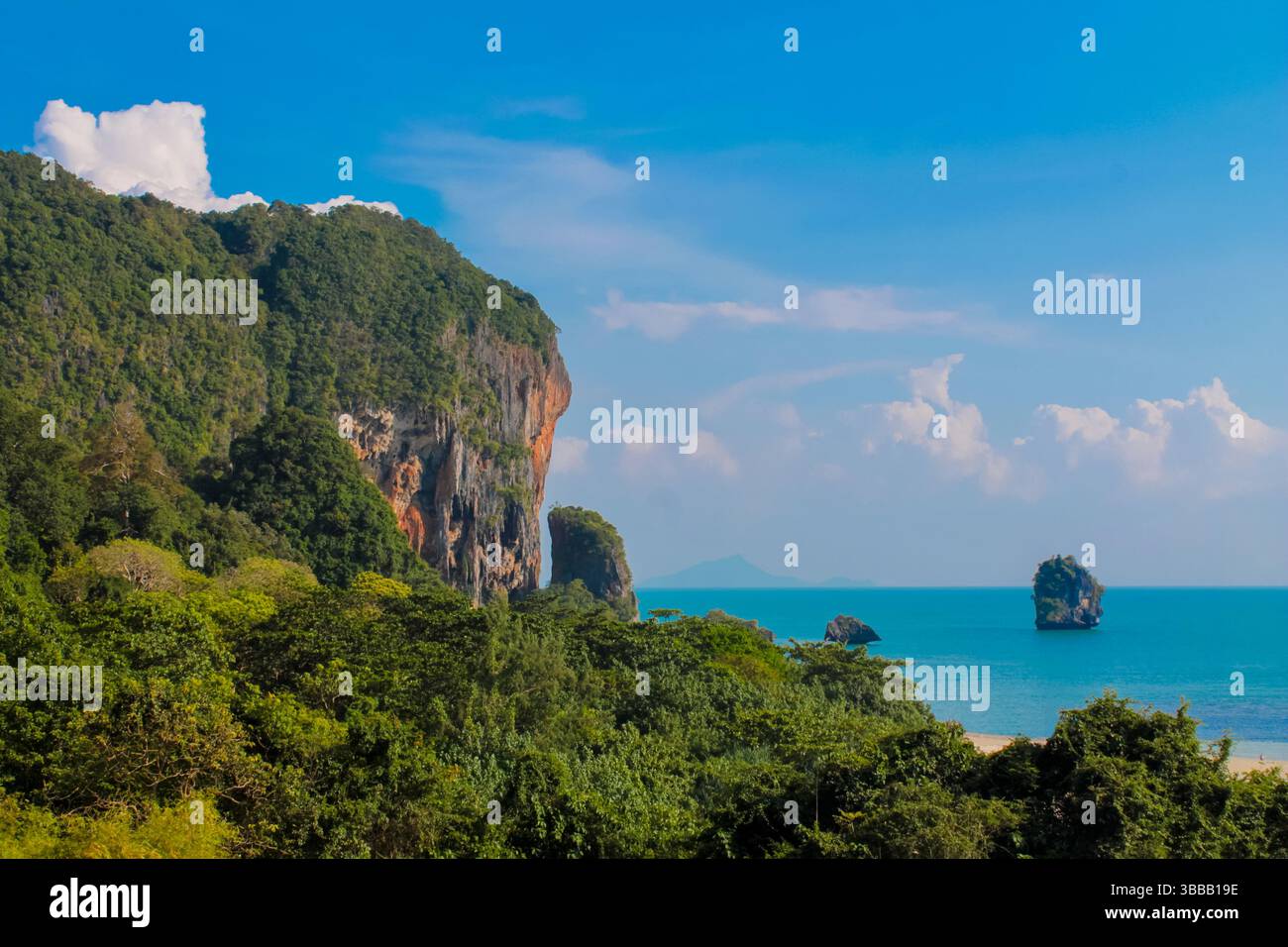 Ton Sai and Railay beach resort in Thailand. Paradise beach in tropical summer, thai limestone ...