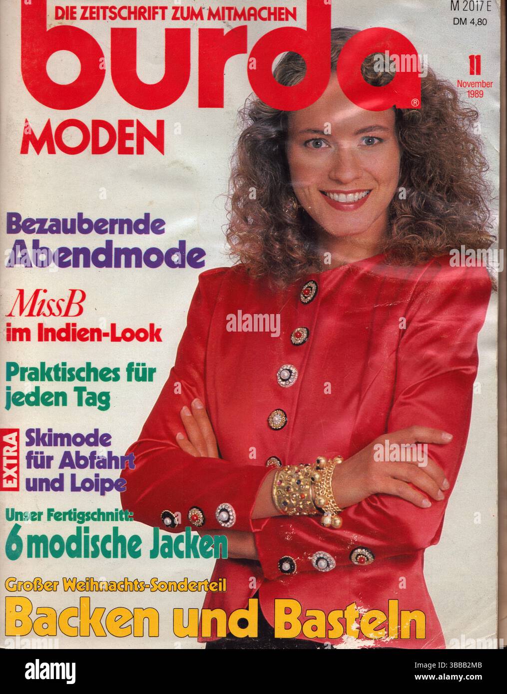 Cover page of German Burda magazine November 1989, Burda Moden vintage German fashion magazine ...