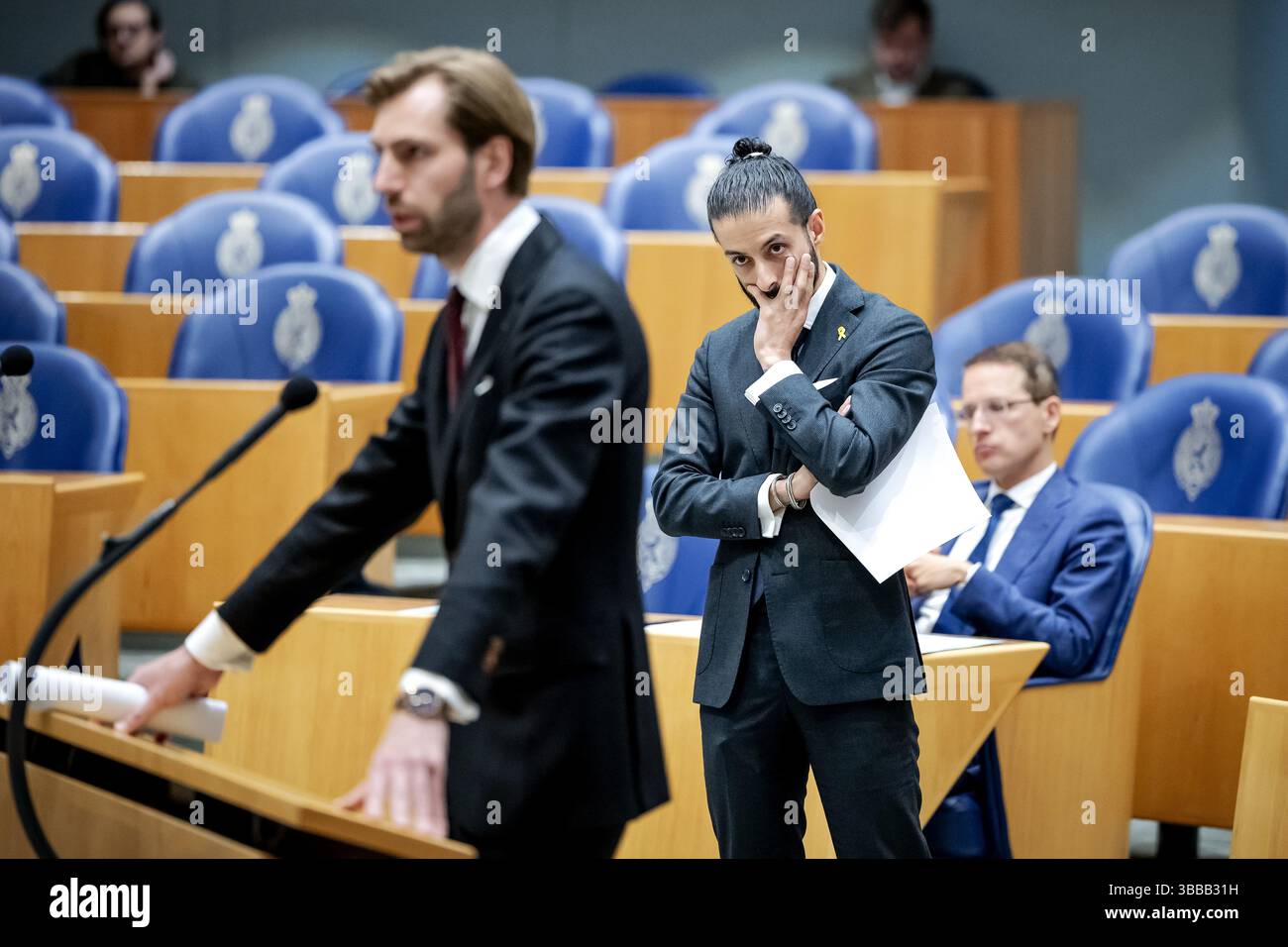 THE HAGUE - Joeri Pool (PVV) and Ulysse Ellian (VVD) during a debate in ...