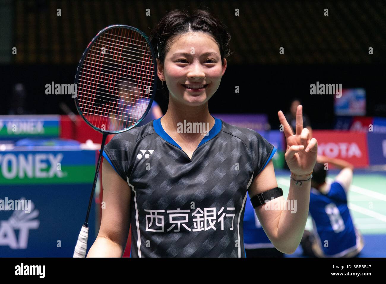 Bangkok, Thailand. 15th May, 2025. Tomoka Miyazaki of Japan plays against Tung Ciou-Tong of ...