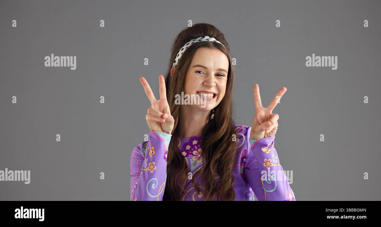 Portrait, peace sign or woman with smile, retro fashion or clothes ...