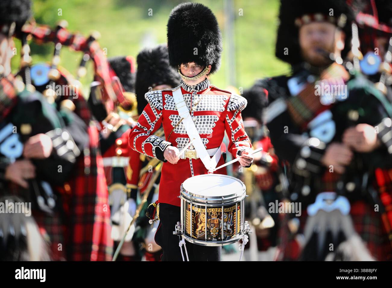 Edinburgh Scotland, UK 15 May 2025. A military parade rehearsal takes ...