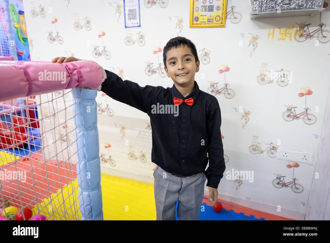 Indian kid in western hi-res stock photography and images - Alamy