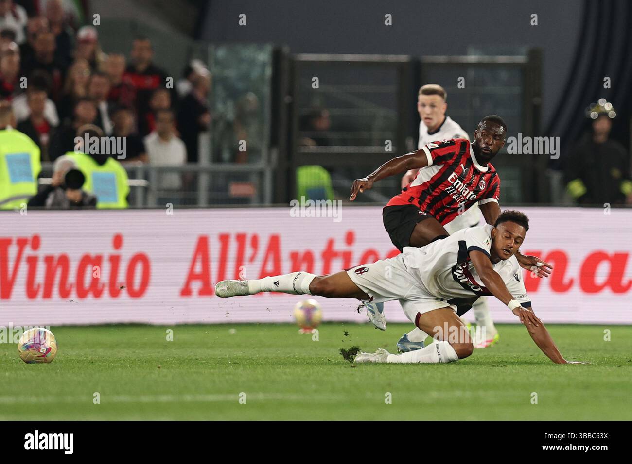 Dan Ndoye (Bologna) Fikayo Tomori (Milan) ; during the Italy Cup Final ...