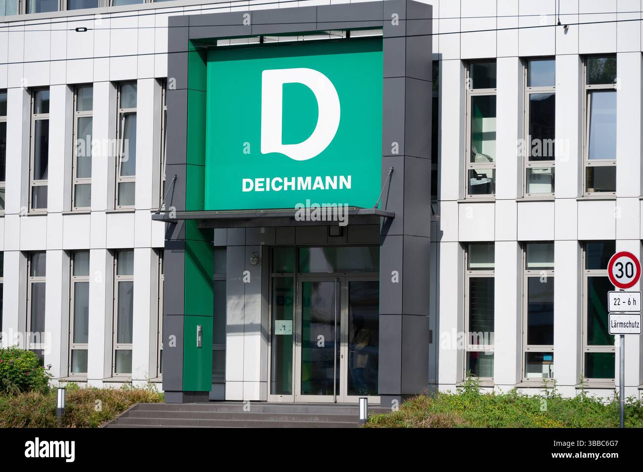 Oberhausen, Deutschland. 15th May, 2025. The headquarters of the shoe ...