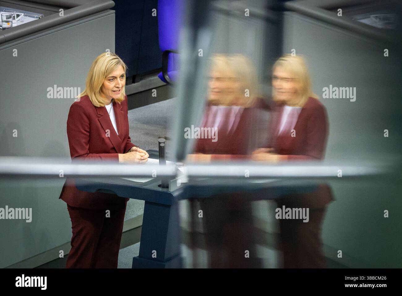 Berlin, Deutschland. 15th May, 2025. Nina Warken (CDU), Federal ...